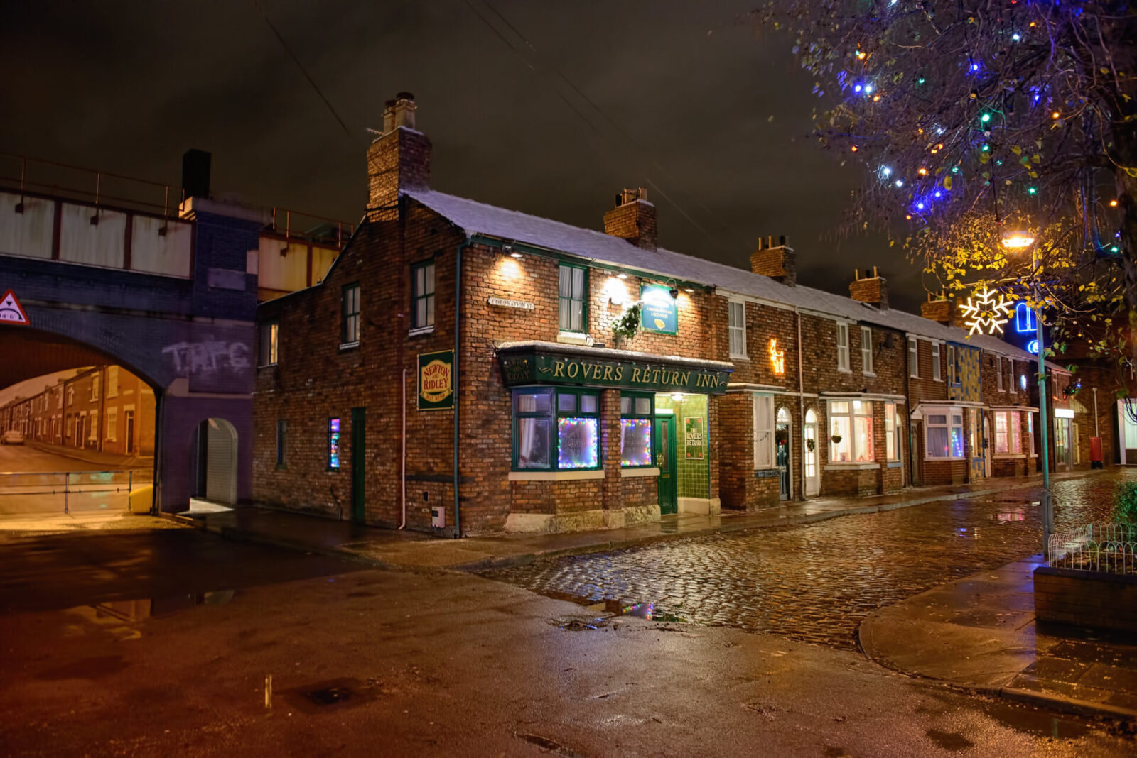 Making Merry in Famous British Pubs - Consumer Data Research Centre